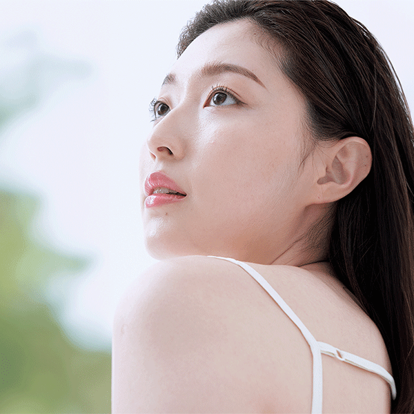 The Art of Glass Skin: Your Path to Achieve that Crystal-Clear Skin – LYI